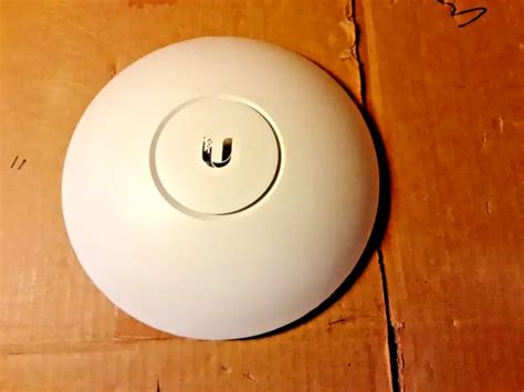 Ubiquiti Networks Uap Ac Lr Longrange Unifi Wifi Access Point Bracket
