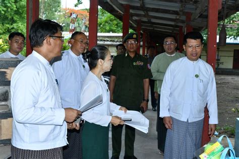 ဧရာဝတီတိုင်းဒေသကြီး ဝန်ကြီးချုပ် ပုသိမ်မြို့ပေါ်ရှိ အခြေခံပညာကျောင်းများသို့ သွားရောက်၍ ကျောင