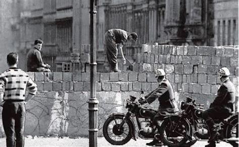 1961 Construcción Del Muro De Berlín El Norte De Castilla