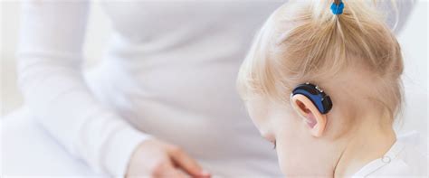 Слухови апарати Аудиолог Център на слуха Славина