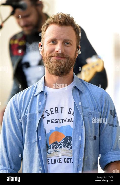 New York Ny Usa 12th June 2018 Dierks Bentley On Stage For Dierks