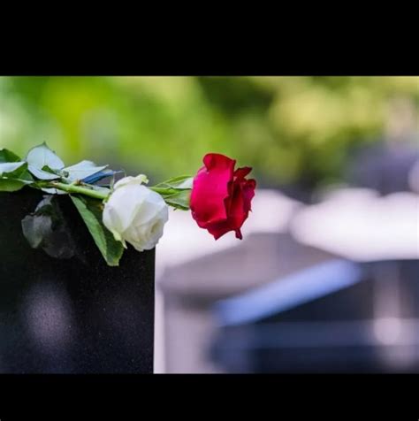 Защо роднините не могат да измият тялото на починалия и кой трябва да го направи За Жената