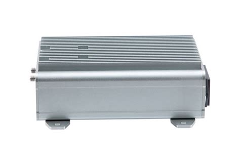 1w Psat 26 Db Gain 001 Ghz To 22 Ghz Ac Powered Broadband Gaas Gan Power Amplifier With