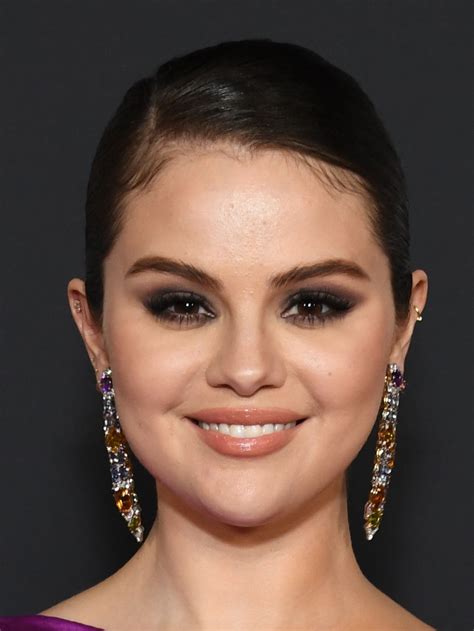 Selena Gomez Updos Front And Back