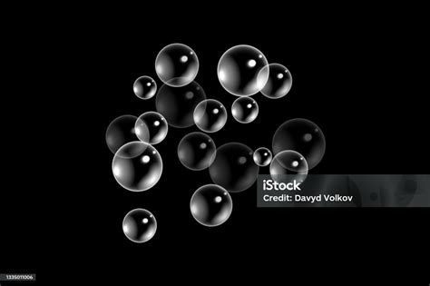 투명 한 배경에 고립 된 반사와 현실적인 비누 거품 거품 스톡 벡터 풍선에 대한 스톡 벡터 아트 및 기타 이미지 풍선 물 방울 Istock