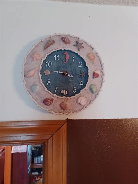 Seashell Clock