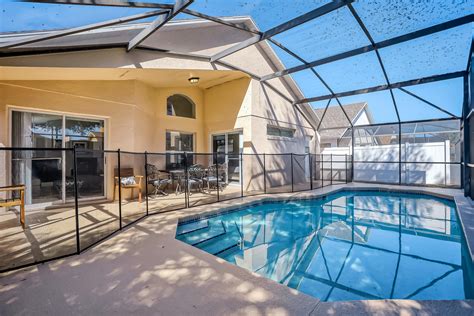 The Sparkling Sapphire At Lake Berkley Resort Home Rental In Kissimmee