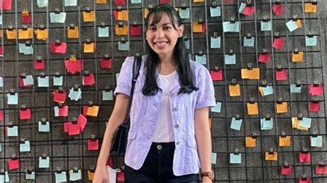 Cewek Manado Trifena Ponto Sayangkan Fasilitas Malalayang Beach Walk