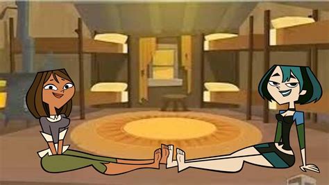 Total Drama Courtney And Gwen Playing Footsies By Feetdancing56 On