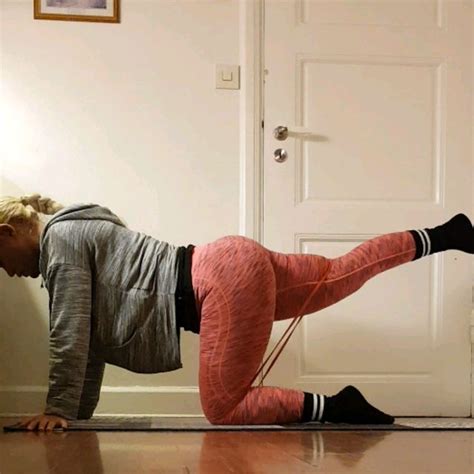 Right Glute Kickback Hold Extensions With Resistance Band By Emma Lee M
