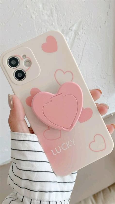 جرابات تحفه 😚🤍 🤍 Telefon Kılıfı Telefonlar Kılıflar