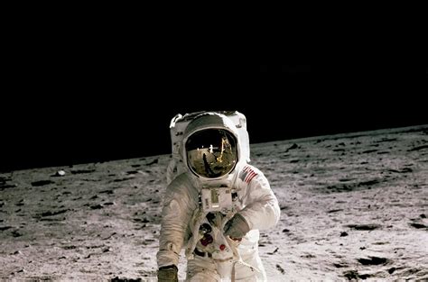 Understanding The Difference Between User Interface Ui And User Experience Ux By Eda Hazal