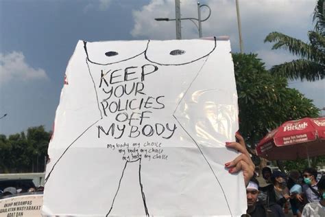 indonesia passes new criminal code banning sex outside marriage here s