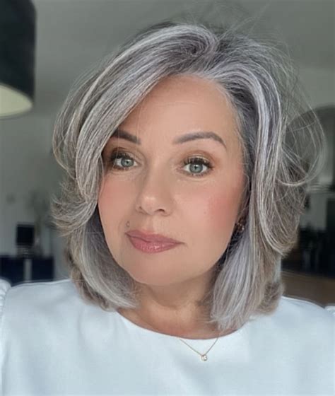Pin On Hair Medium Hair Styles Grey Hair Color Hair Highlights