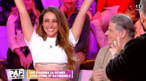 Tpmp Delphine Wespiser Victime Dun Accident Vestimentaire… Elle En Dévoile Trop