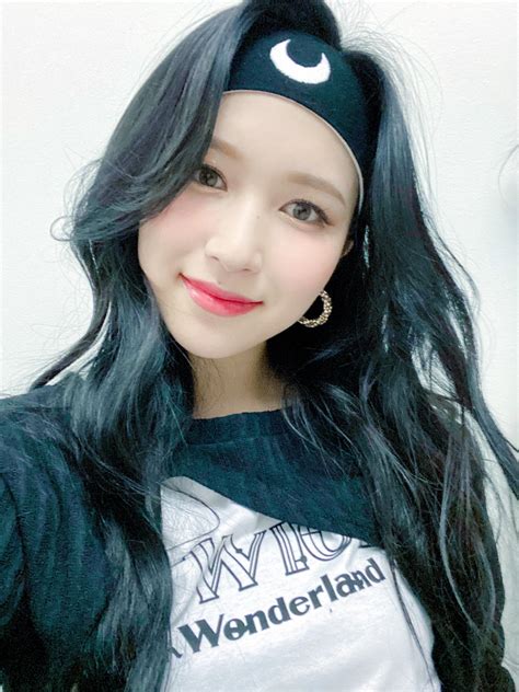 210306 Mina Rmyouimina