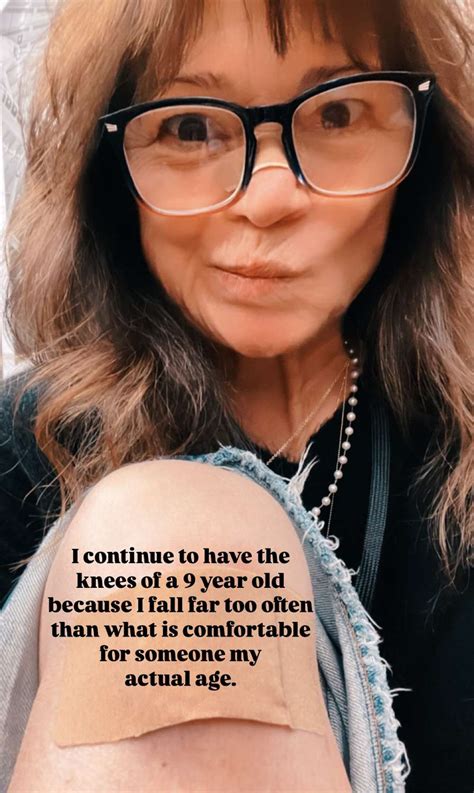 Valerie Bertinelli Shows Off Bandage On Her Leg Jokes About Knee Age