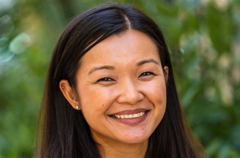 employee spotlight liz nguyen operations manager datagrail