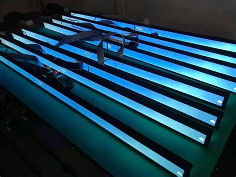 중국 맞춤형 오리지널 공장 Oem Odm 스트레치 바 Lcd 디스플레이 실외 실내 공급업체 제조업체 공장 중국산