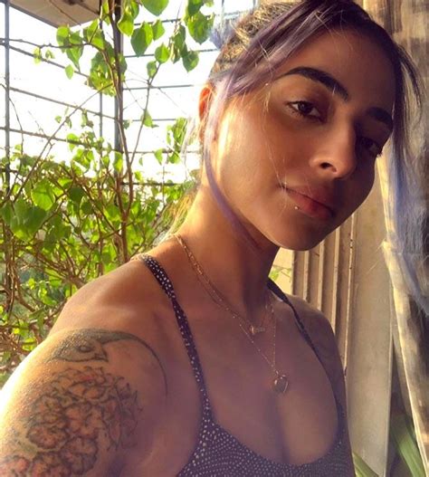Bani Vj Tattoos Bigg Boss 10 Meet Bani Js Fighter Mom The Lady With