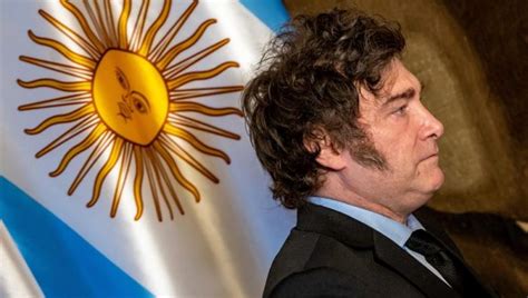 Polémica En Argentina Por Decreto De Milei Que Limita Acceso A