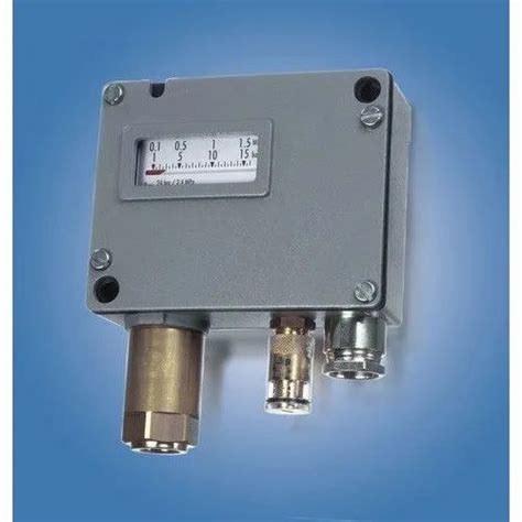 Psi Liquid Differential Pressure Switch Contact System Type Spdt To Degree C At Rs