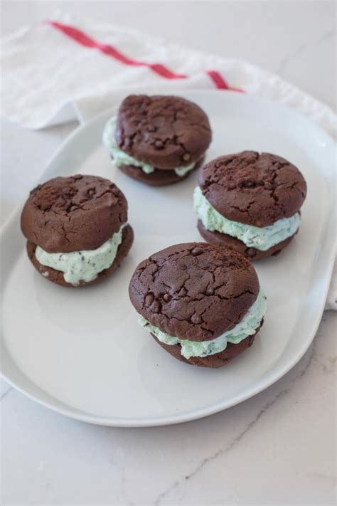 Turn Store Bought Cookies Into Gourmet Ice Cream Sandwiches Hgtv