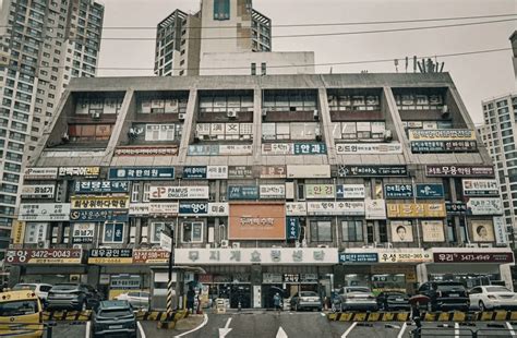 韩国数万老师罢课上街 抗议家长骚扰霸凌 投诉 李敏素 孩子