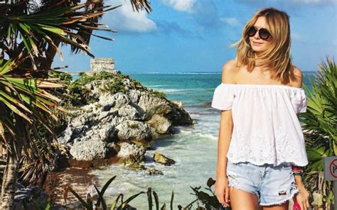 How To Wear The Peasant Blouse This Summer Breakfast With Audrey How To Wear The Peasant Blouse This Summer Breakfast With Audrey