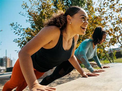 Why Cant I Do A Push Up Female How To Master The Move And Look Good Doing It Why Cant I Do A Push Up Female How To Master The Move And Look Good Doing It