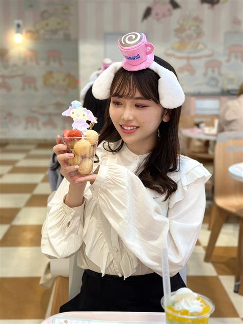 ミス慶應2022 No 4 荒木美輝 On Twitter おはようございます😊 本日の投票はこちらから🤍 ️