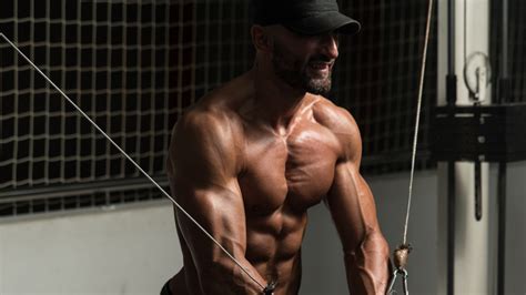 Croci Ai Cavi Alti Esecuzione E Muscoli Coinvolti Alessio Ferlito