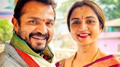 Kannada Actor Vijay Raghavendras Wife Spandana Dies Cm Siddaramaiah