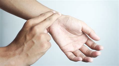 Employee Pulse Survey Questions You Should Be Asking Your Employees In