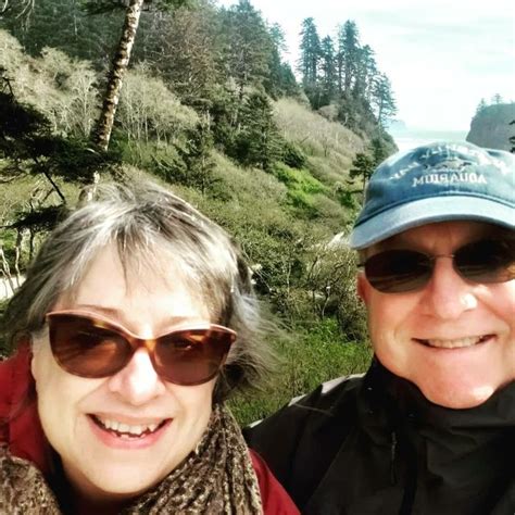 Jessie Dye Jessie Dye Threads Say More