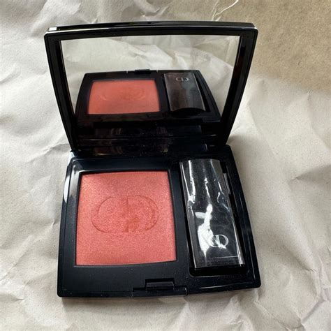 ディオール チーク365 メルカリ