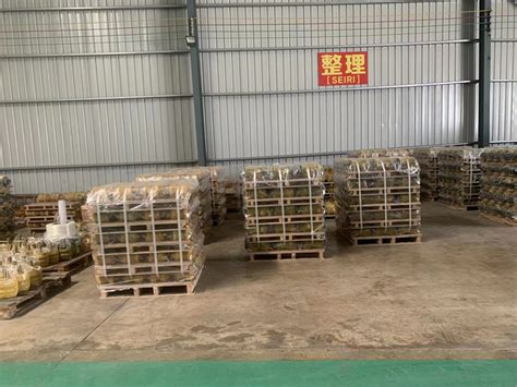 Wholesale Komatsu Pc2000 8 Track Roller Assembly Manufacturer 21t 30 00211 Manufacturers And