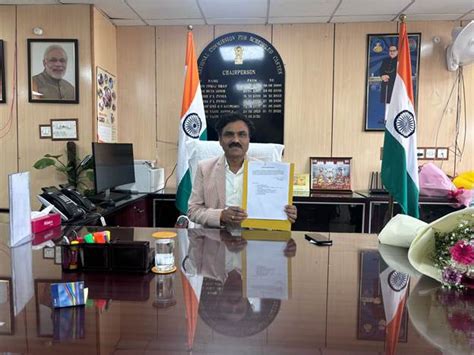 Kishor Makwana Assumes Charge Of Chairman National Commission For Scheduled Castes Ncsc Today