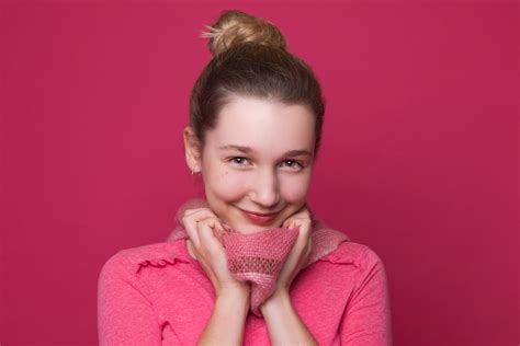 8 Questions Withactress Ruby Lott The Inner Circle