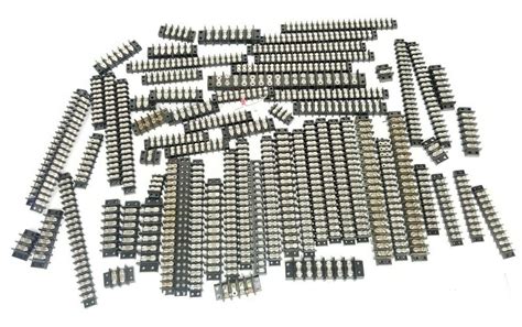 ~seven Pounds 7lbs Of Assorted Size Cinch Wire Terminal Blocks Conne — Premiumplc