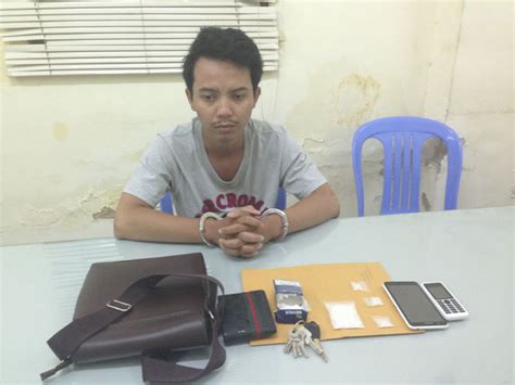 សិស្ស ថ្នាក់ទី១២នៅវិទ្យាល័យ ជម្ពូ វ័ន្ត