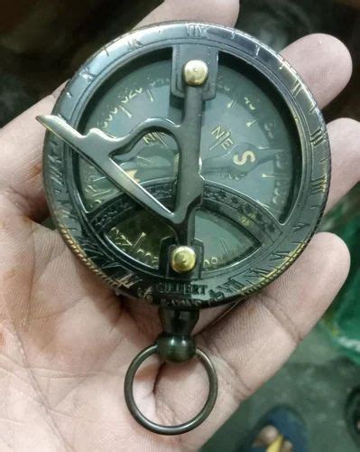 Brass Brown Antique Compass Packaging Type Carton Box Sizediameter