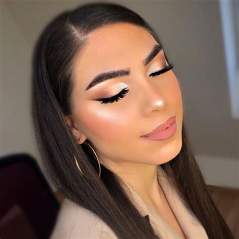 Glam Makeup