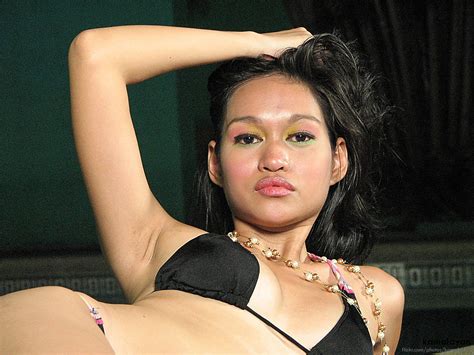 Naked Mercedes Cabral Added By Turtun