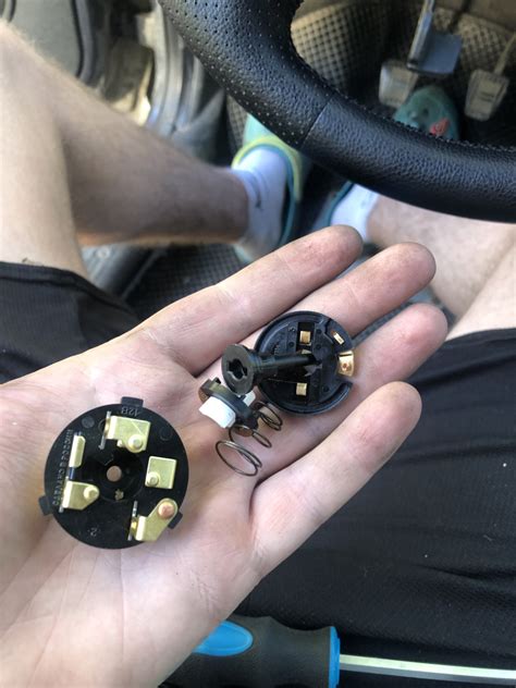 Ремонт замка зажигания — Lada Калина Хэтчбек (1G), 1,4 л, 2012 года ...