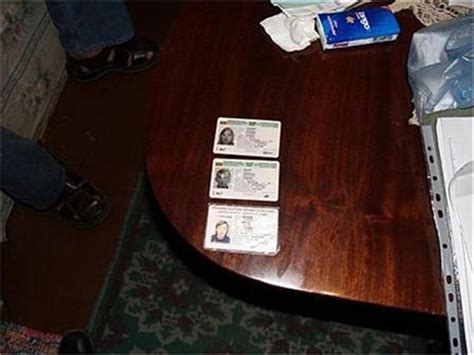 Лихварят с двамата роби остава за постоянно в ареста