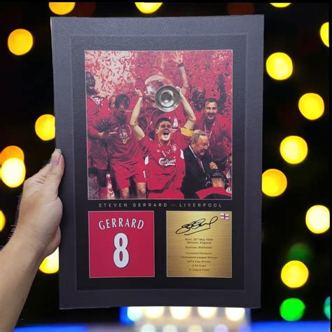 ️ โปสเตอร์แห่ง สตีเว่น เจอร์ราร์ด ลิเวอร์พูล ทีม กรอบรูปที่ระลึกผู้เล่น รูปลอกผนังฟุตบอล