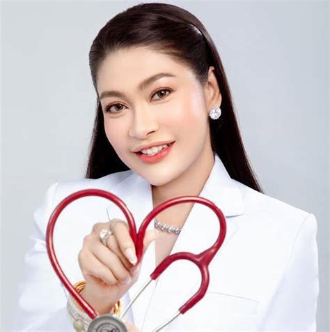 မင်္ဂလာနံနက်ခင်းမှစ၍ နှလုံးစိတ်ဝမ်းအေးချမ်းကြပါစေ။ စိန်ချစ်သူမိတ်ဟောင်း မိတ်သစ်တို့အတွက် ရတနာတ