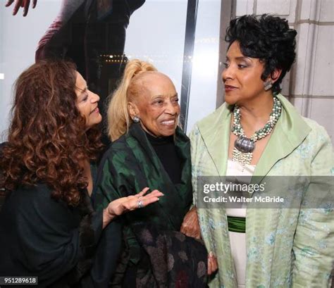Debbie Allen And Phylicia Rashad Photos And Premium High Res Pictures