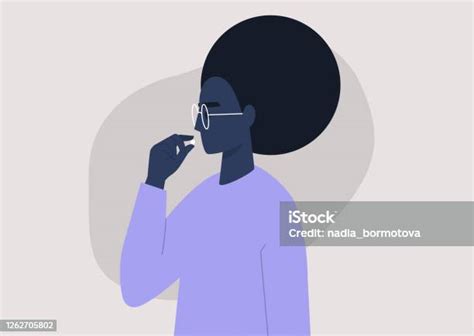 알약 비타민 또는 진통제 처방약 약을 복용하는 젊은 흑인 여성 캐릭터 알약에 대한 스톡 벡터 아트 및 기타 이미지 알약 약품 캡슐 벡터 Istock